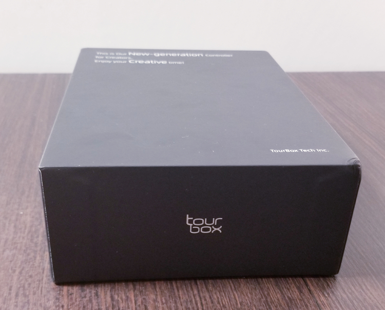 最新版【Tour Box Elite レビュー】左手デバイスならコレ！ - 楽しくお絵かき空間
